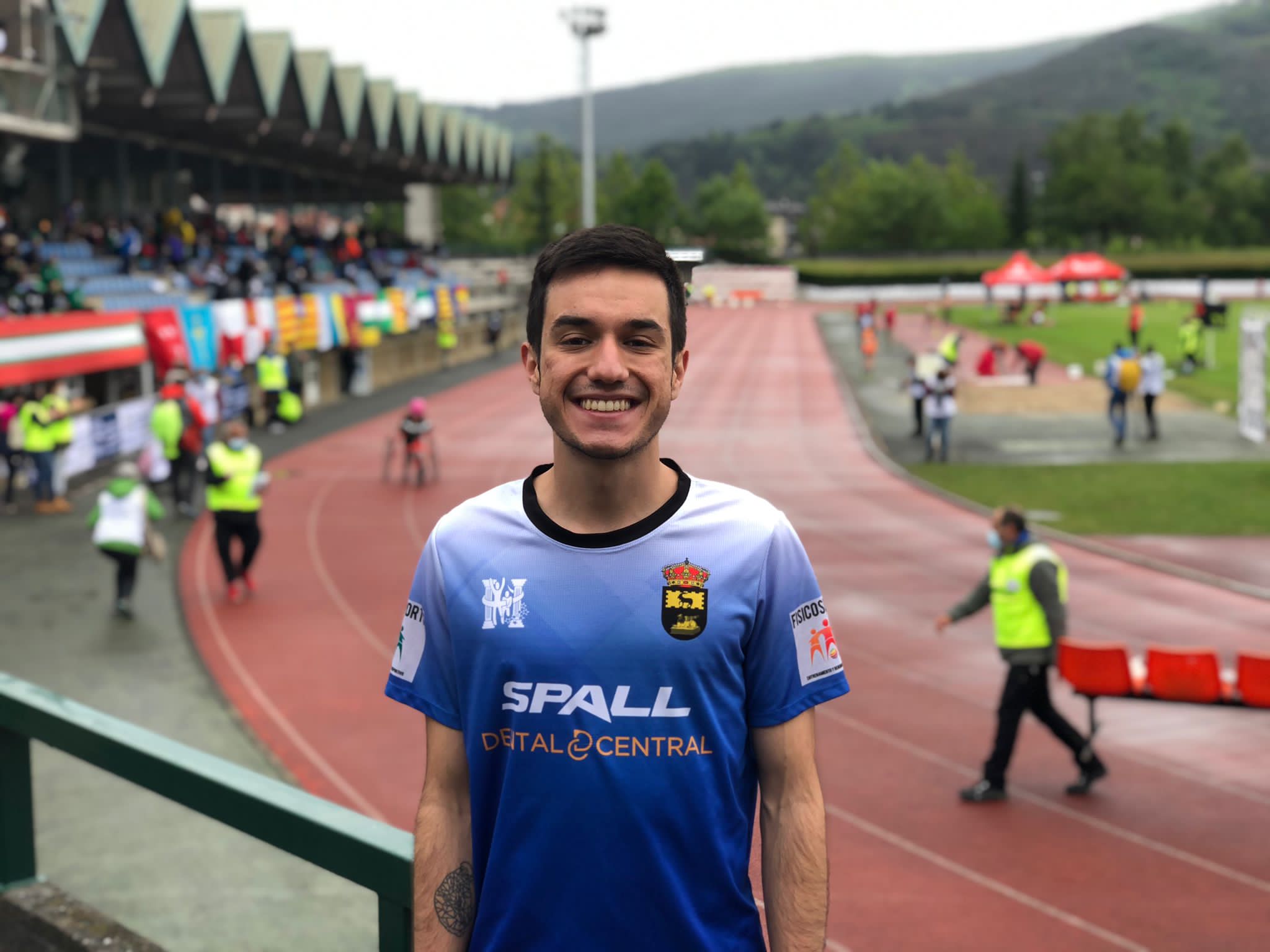 EL MEETING DE BASAURI REUNIÓ A MÁS DE 120 ATLETAS — Federación Española ...